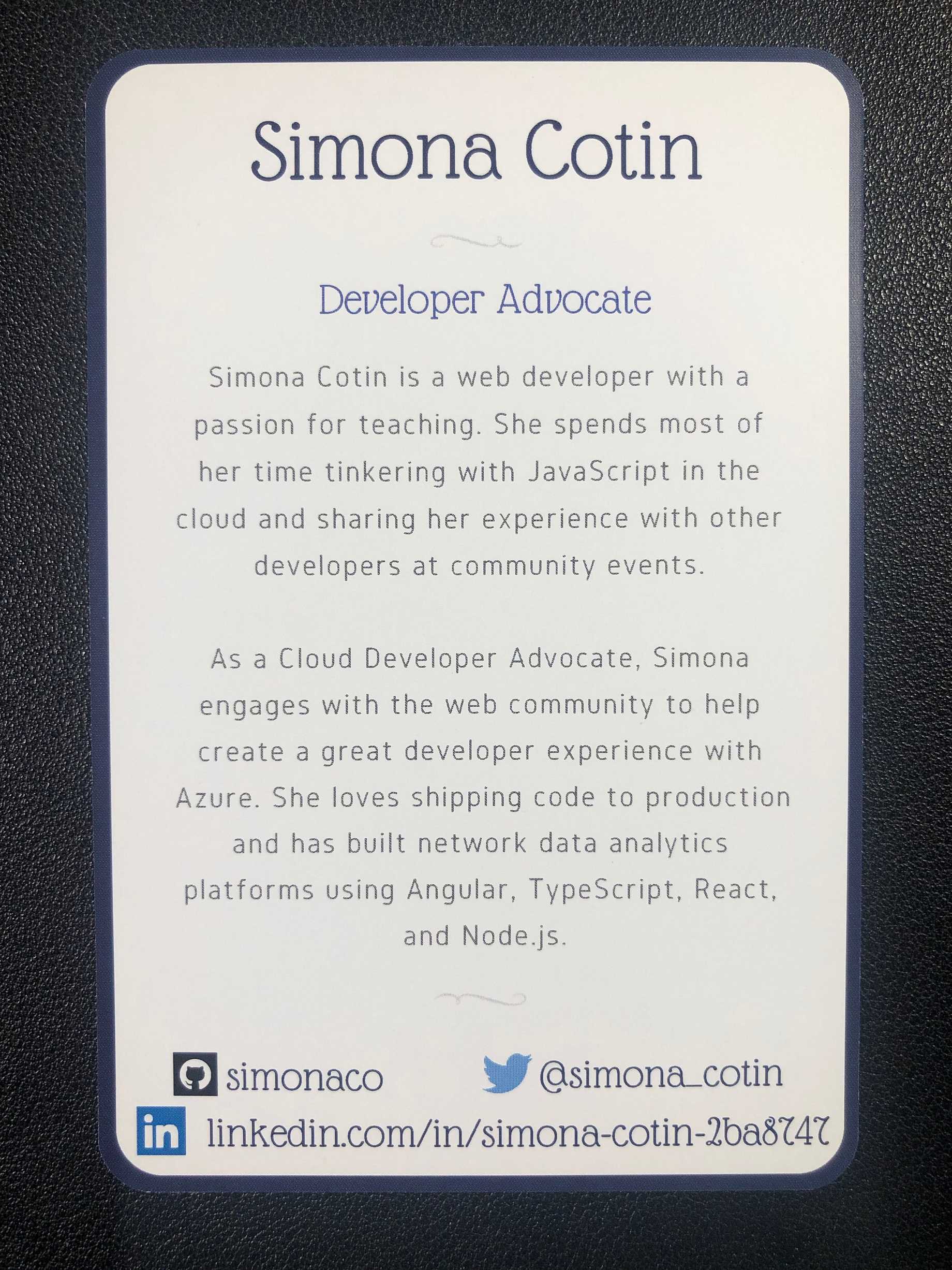 Simona Cotin | Heroines of Javascript
